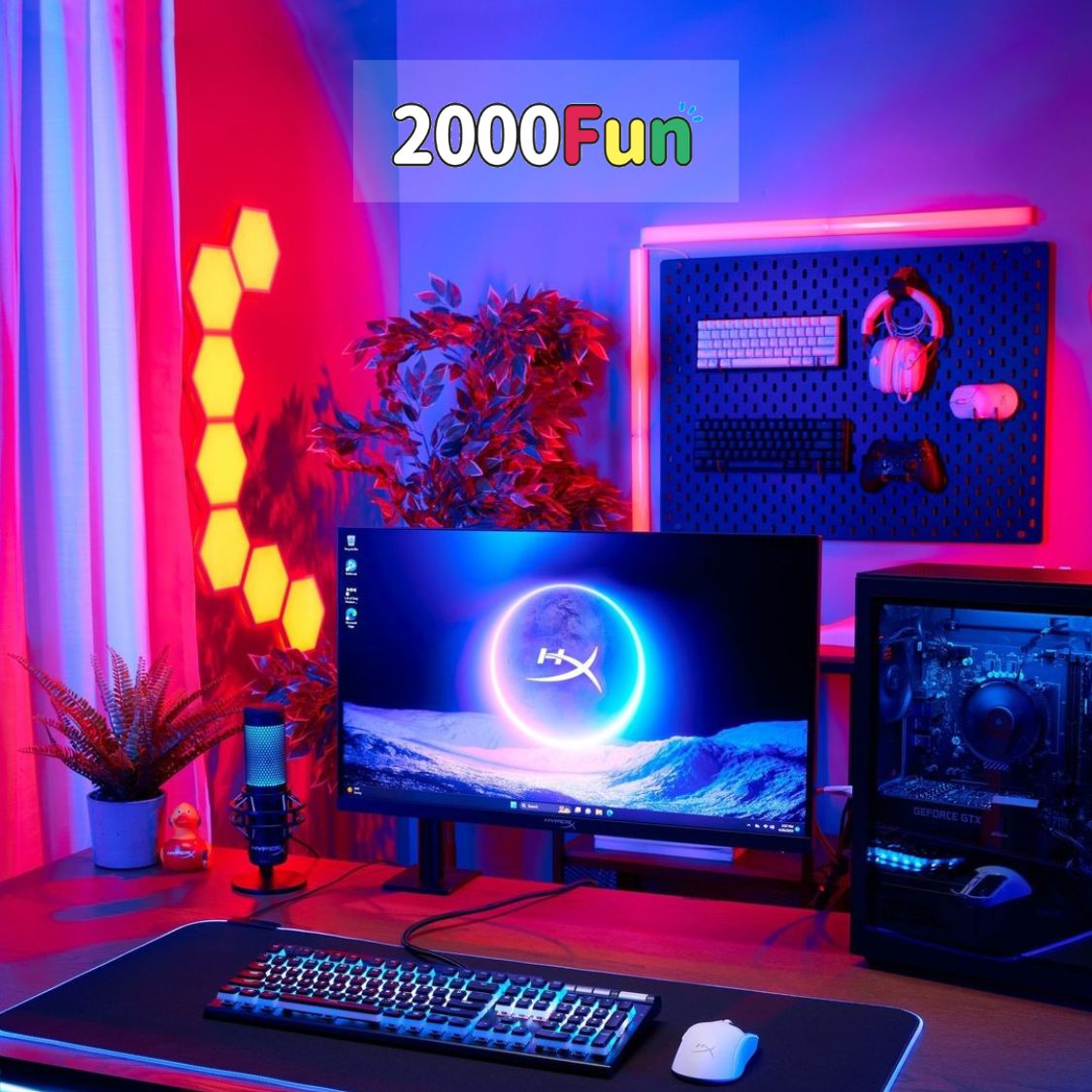 Get a limited figure with gift game pass upon spending of HK$300 @2000Fun Online Game Centre