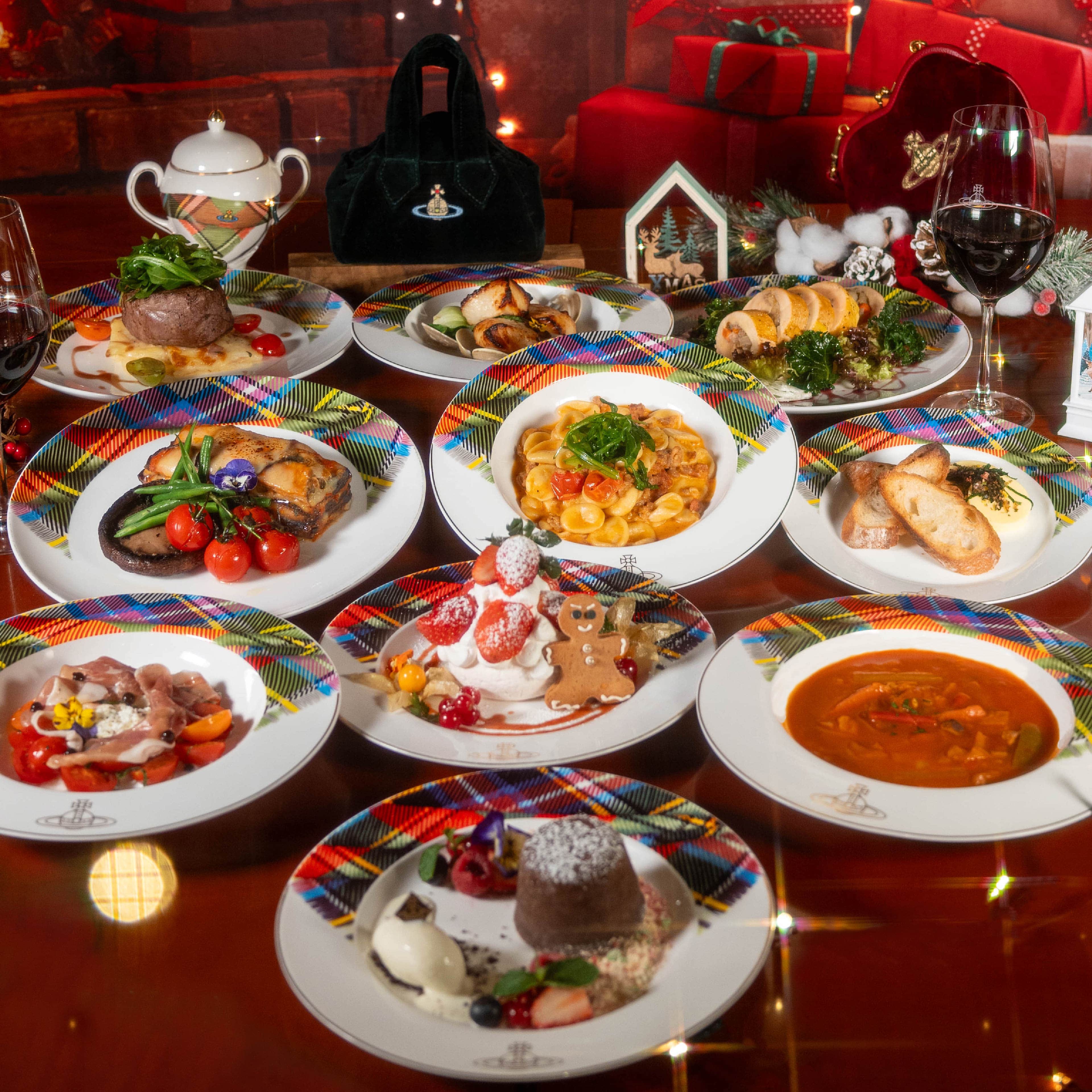 Exclusive for hello members! Enjoy 15% discount on Premium Christmas ...
